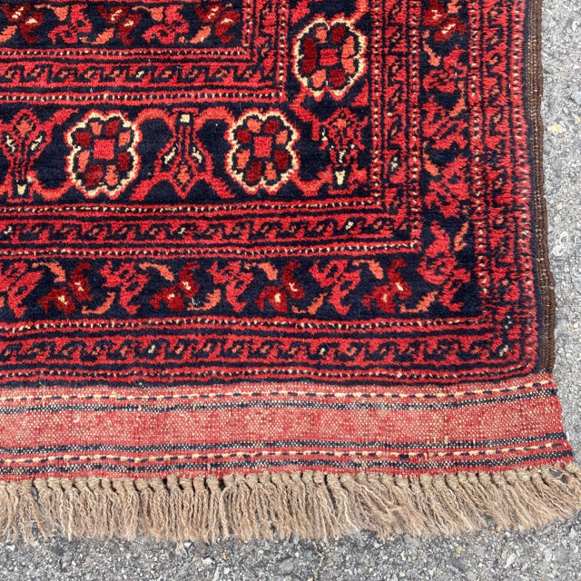 red bokara rug – Re Antiques